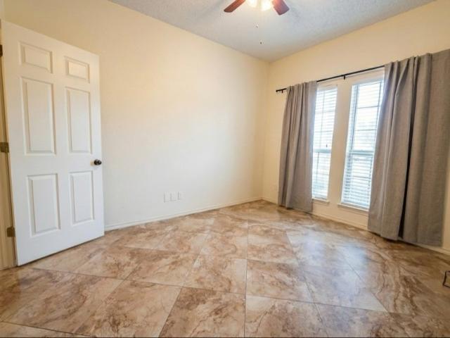Private Room_Shared Bath Near UTD_$850 All Bills