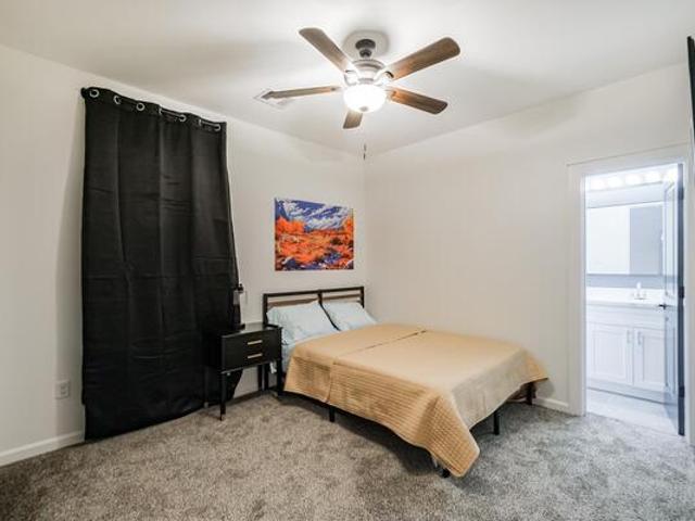 PRIVATE ROOM + PRIVATE BATH • Only 3 Housemates • Gated Parking • Fast Wi Fi • Furnished