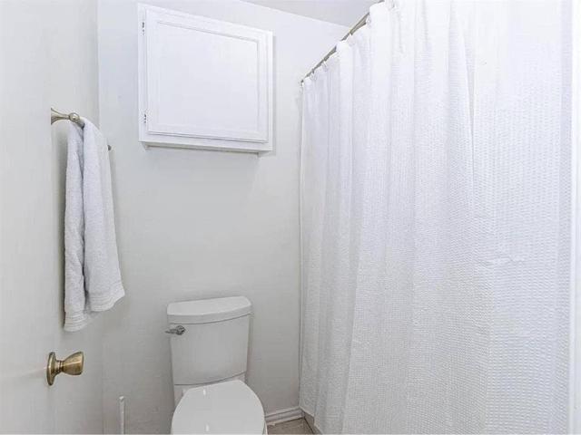 Private room private bath So. Tyler