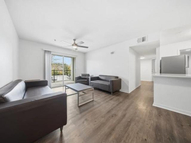 Private Room & Private Bathroom Available