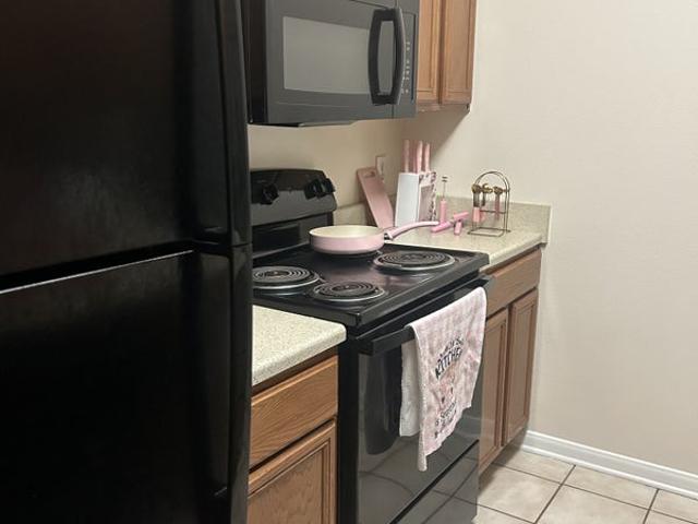 Private room+ private bathroom for rent