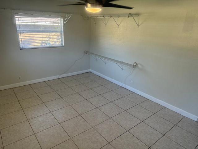 Private Room W/ Private half bathroom