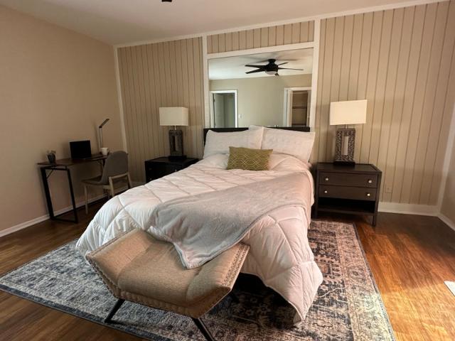 Private Room w/Bath South Austin Utils Inc