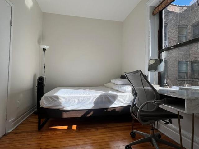 Private Room w/Ensuite Bathroom