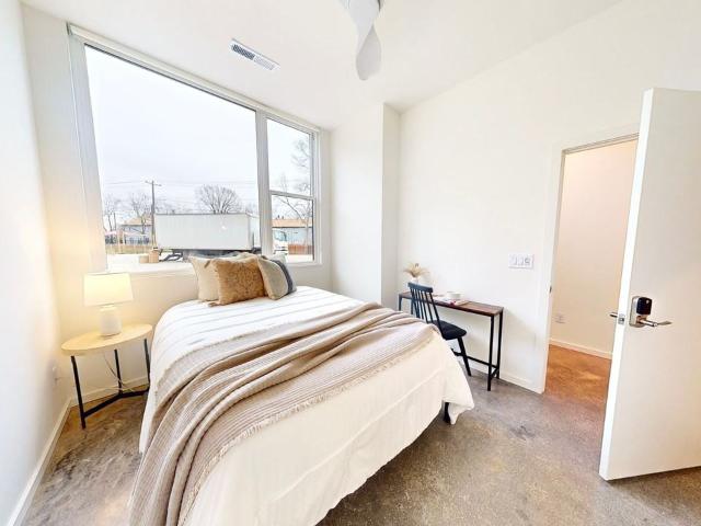 Private Room with Walk 1 Bedroom Apartment for Rent at 218 N Dillard St, Durham, NC 27701 Downtown Durham