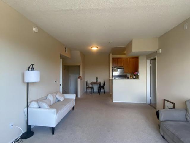 Private Room with Attached Bathroom in 2BHK