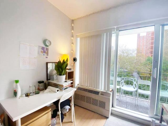 Private Room with Balcony in Clinton Hill