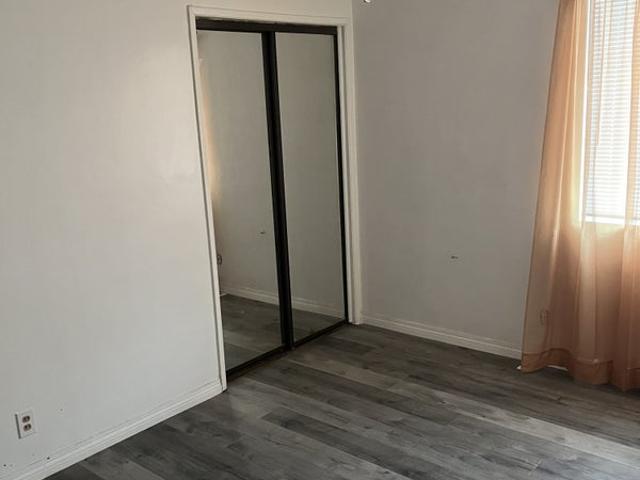 Private room with bathroom