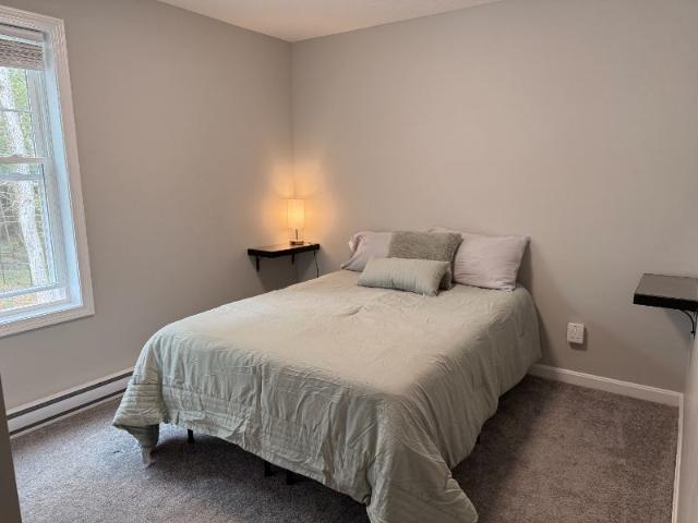 Private room with shared bath in a house share