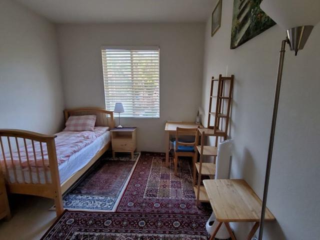 Private Room/Low Rent/Low Deposit/Best Location