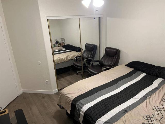 Private rooms available for rent