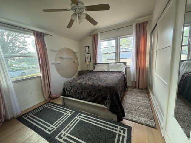 Private Rooms for Rent – Northridge