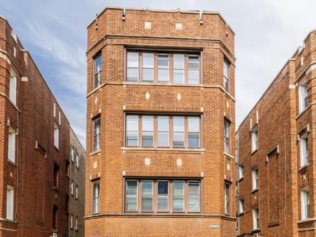 Private Rooms for rent in Multi_Family Home | Chi