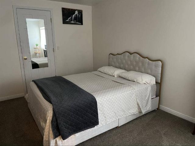 Private Rooms in a Comfortable Home
