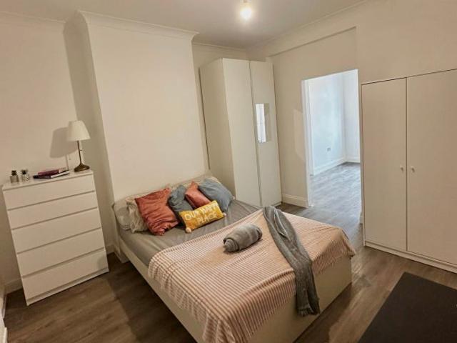 Private Studio to Rent | Greenford | UB6 0Hl