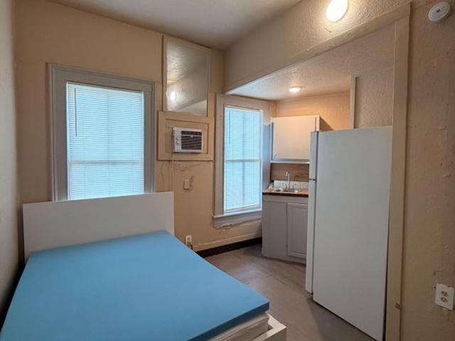 Private Studio Units | InUnit Kitchenette + En Sui