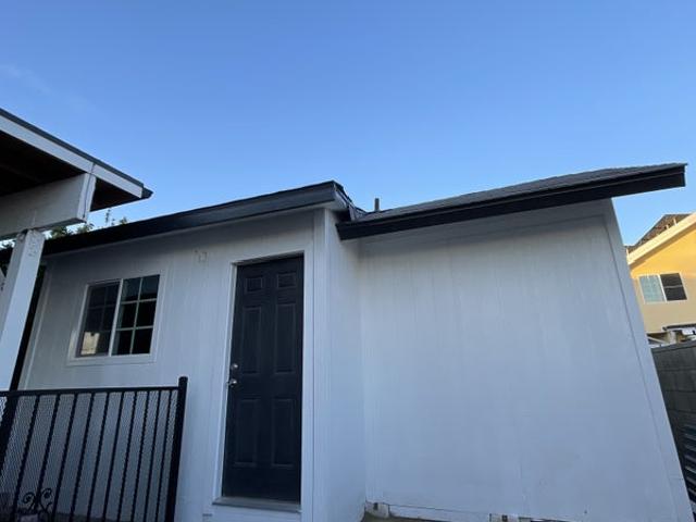 Private Studio Apartment for Rent Arleta, CA