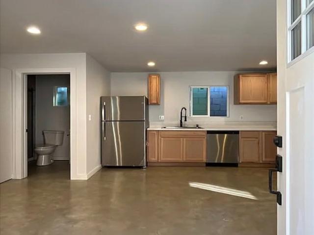 Private studio in Echo Park