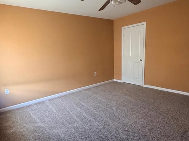 Private unfurnished bedroom available