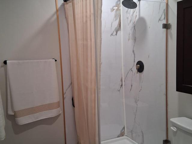 Private Unit, Private bathroom, private dryer and