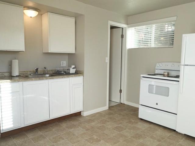 Private 1 Bedroom Basement Apartment for Rent in B