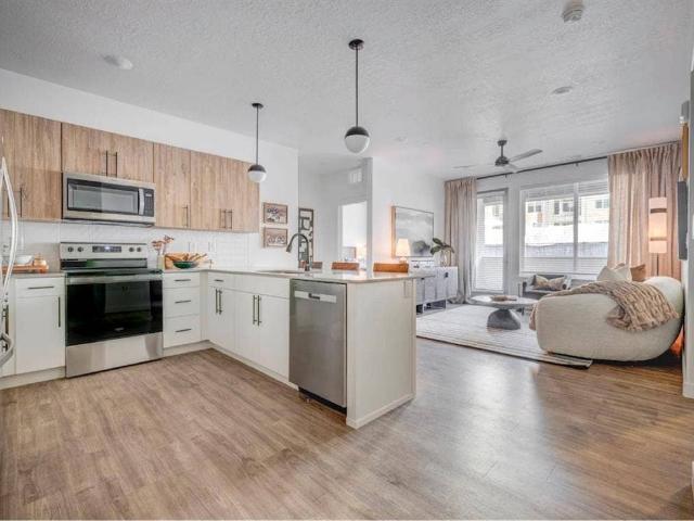 Private 1bd/1ba Available 6/13/26
