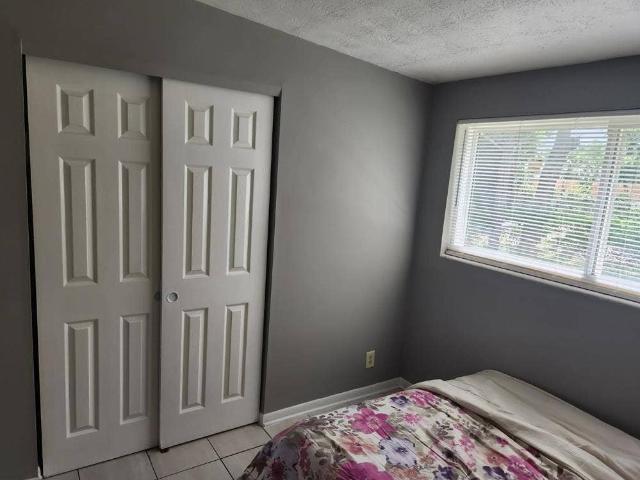 PrivateBedroom with PrivateBathroom