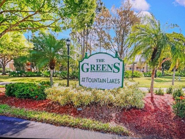 Privateground floorone BR condo in a gated communi