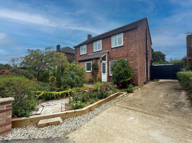 Priams Way, Stapleford, Cambridge CB22, 4 bed detached house to rent, £2,650 pcm | PrimeLocation