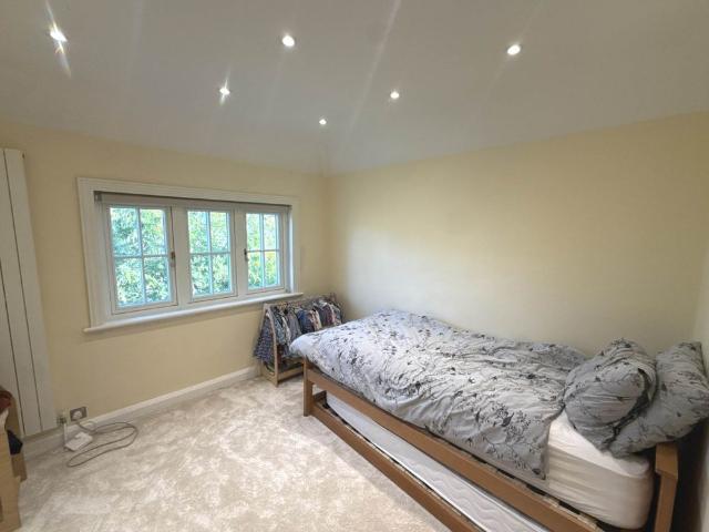 Price £4,995 pcm Available 15/09/2026 Furnished / Unfurnished