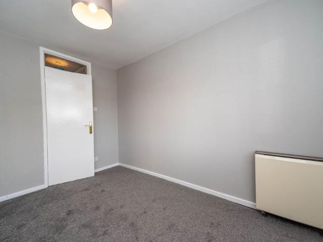 Price £925 pcm Available Now Unfurnished