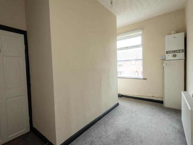 Price £950 pcm Available Now Unfurnished
