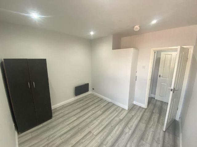 Price £1,100 pcm Available Now Unfurnished