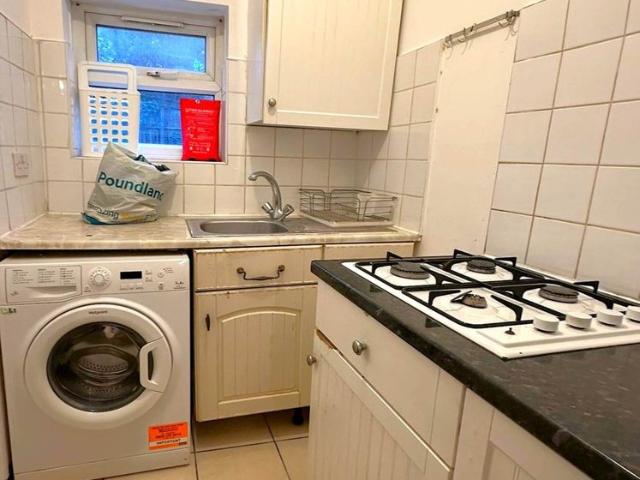 Price £1,200 pcm Available Now Part Furnished