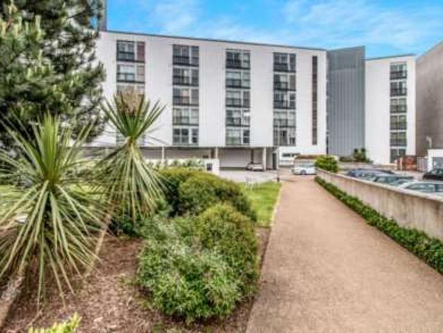 Price £1,300 pcm Available 20/05/2026 Furnished