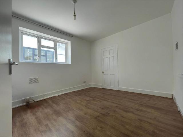 Price £1,700 pcm Available Now Part Furnished