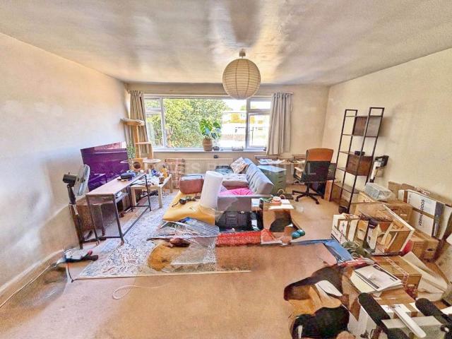 Price £1,895 pcm Available 01/09/2026 Unfurnished
