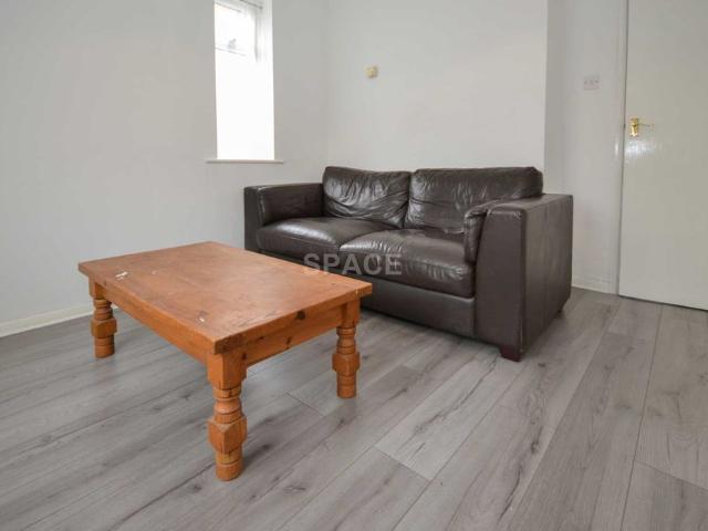 Price £2,000 pcm Available Now Furnished