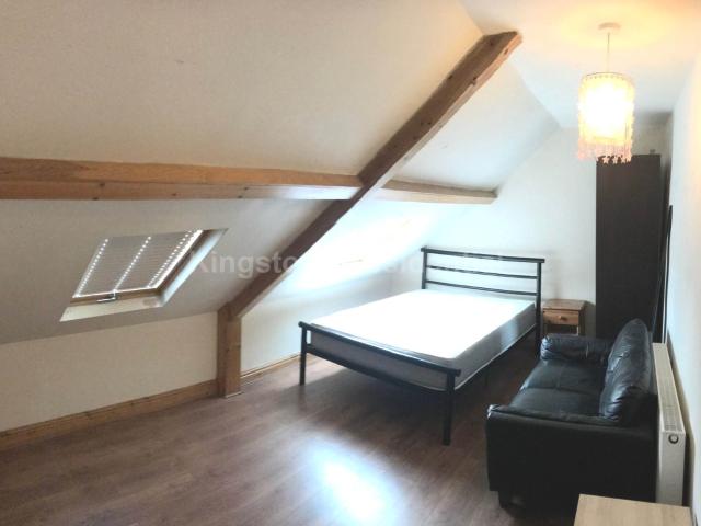 Price £2,200 pcm Available 01/07/2026 Furnished