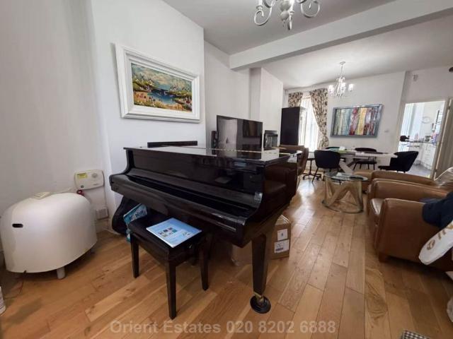 Price £2,750 pcm Available 27/07/2026 Furnished