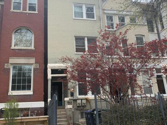 Price drop: Furnished Room for Rent in Columbia He