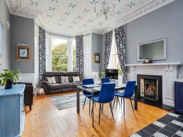 Priestfield Road Newington, Edinburgh, EH16 5HH