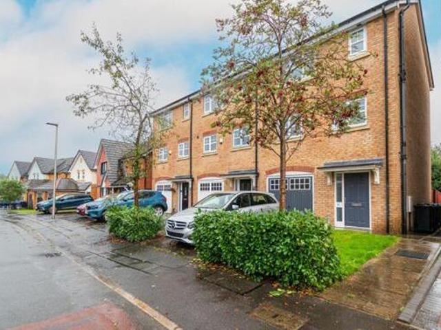 Priestfields, Leigh, 3 Bedroom Semi detached