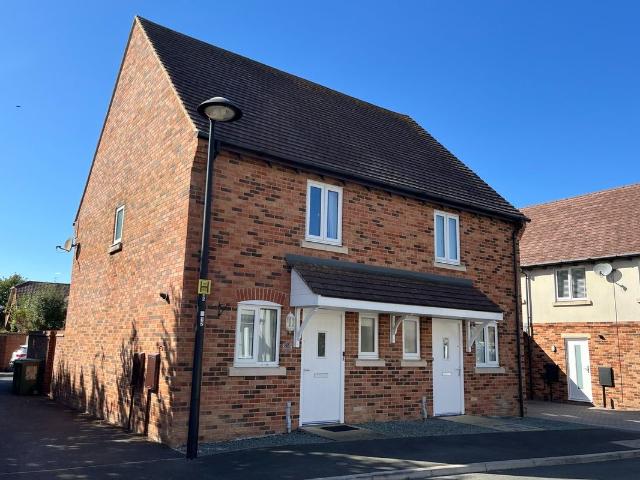 Priestfields, Titchfield Common PO14, 2 bed semi detached house to rent, £1,400 pcm | PrimeLocation