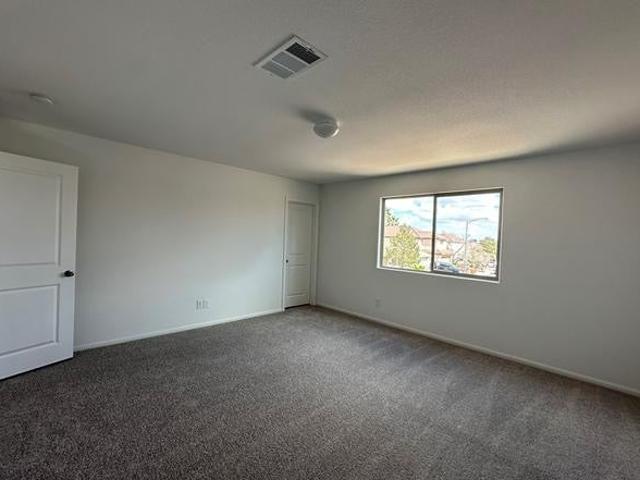 Primary Bedroom for Rent
