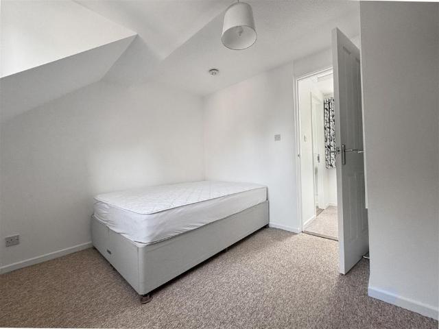 Primary Court, Chesterton