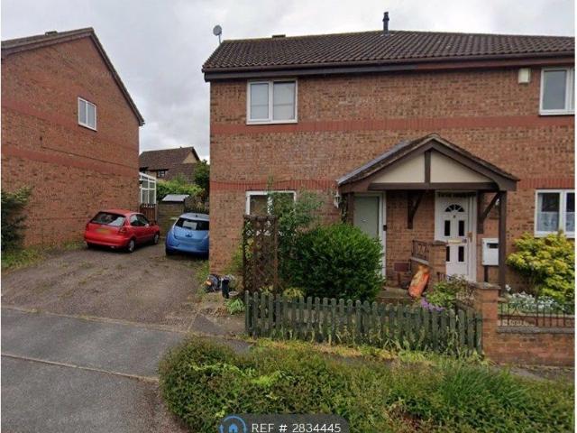 Primatt Crescent, Milton Keynes MK5, 3 bed semi detached house to rent, £1,525 pcm | PrimeLocation
