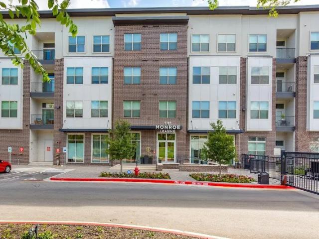 Prime Urban Living — Pool & Fitness Center — 1BR/1BA + Special Offer