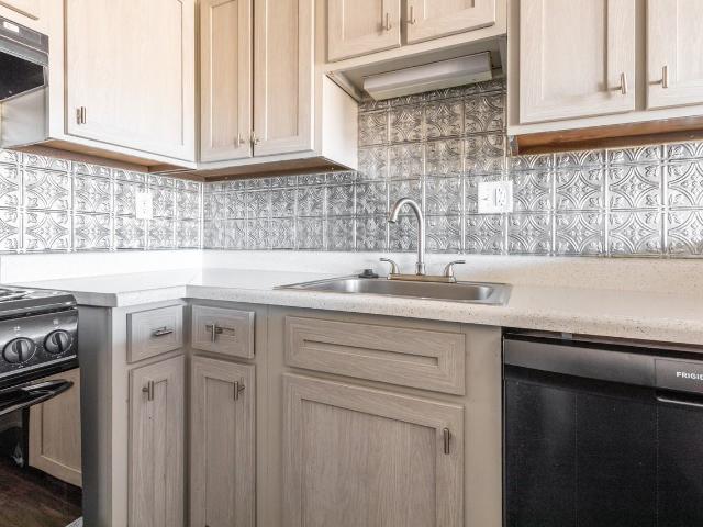 Prime W Apartments 1 Bedroom Apartment for Rent at 4600 Wilmington Pike, Dayton, OH 45440