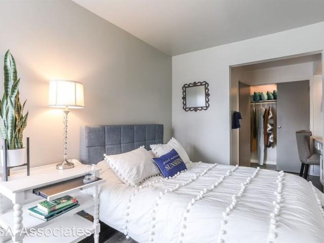Prime W Apartments 1 Bedroom Apartment for Rent at 4600 Wilmington Pike, Dayton, OH 45440